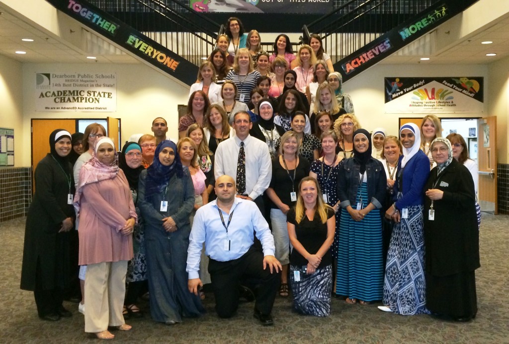 William Ford Staff Welcomes Students Back to School! – William Ford Elementary School
